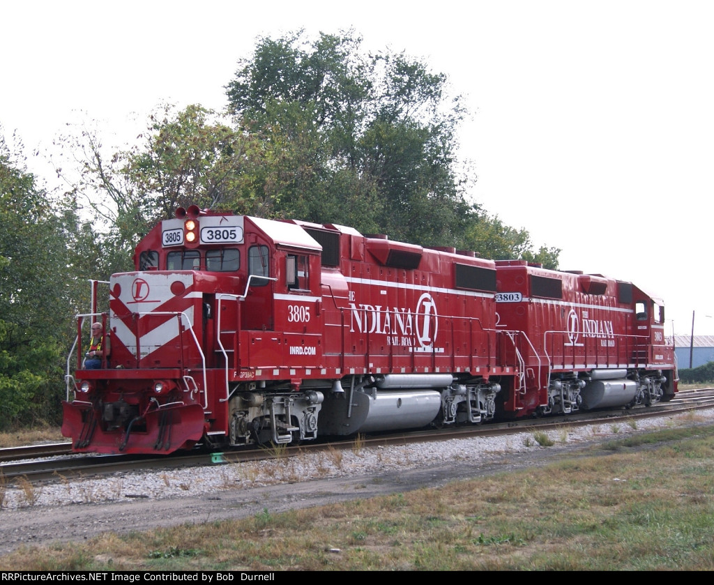 INRD 3805 and 3803 prepare to climb the hill to the Union Belt